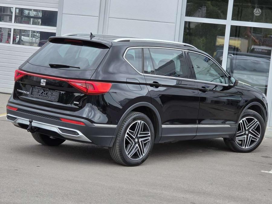 Black SEAT Tarraco 2019 in Jonava, with an engine capacity of 2.00 L and mileage of 258 thousand km for 16750 €, photo 9 on AUTOMOTO.COM.LV