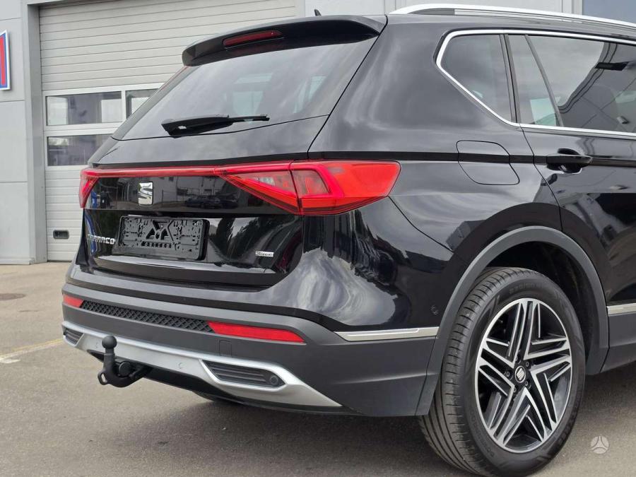 Black SEAT Tarraco 2019 in Jonava, with an engine capacity of 2.00 L and mileage of 258 thousand km for 16750 €, photo 16 on AUTOMOTO.COM.LV