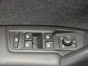 Black SEAT Tarraco 2019 in Jonava, with an engine capacity of 2.00 L and mileage of 258 thousand km for 16750 €, photo 36 on AUTOMOTO.COM.LV
