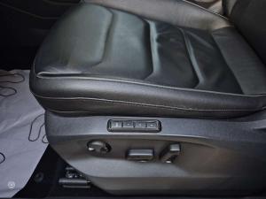 Black SEAT Tarraco 2019 in Taurage, with an engine capacity of 1.97 L and mileage of 188 thousand km for 19500 €, photo 17 on AUTOMOTO.COM.LV