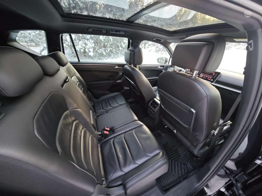 Black SEAT Tarraco 2020 in Vilnius, with an engine capacity of 1.97 L and mileage of 147 thousand km for 21900 €, photo 17 on AUTOMOTO.COM.LV