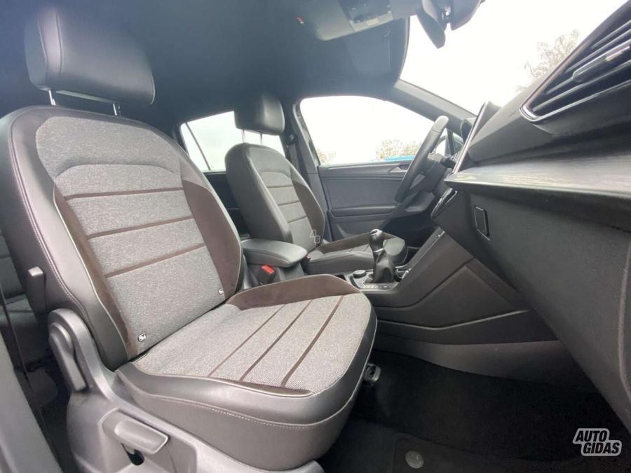 Melns SEAT Tarraco 2021 Kauņa, ar dzinēja tilpumu 1.50 L un nobraukumu 43 tūkst. km par 28881 €, foto 13 vietnē AUTOMOTO.COM.LV
