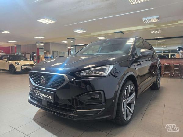 Black SEAT Tarraco 2021 in Kaunas, with an engine capacity of 2.00 L and mileage of 96 thousand km for 32679 €, photo 4 on AUTOMOTO.COM.LV