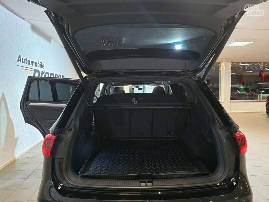 Black SEAT Tarraco 2021 in Kaunas, with an engine capacity of 2.00 L and mileage of 96 thousand km for 32679 €, photo 9 on AUTOMOTO.COM.LV