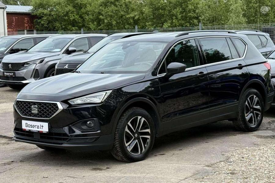 Black SEAT Tarraco 2021 in Vilnius, with an engine capacity of 1.50 L and mileage of 200 thousand km for 16990 €, photo 4 on AUTOMOTO.COM.LV