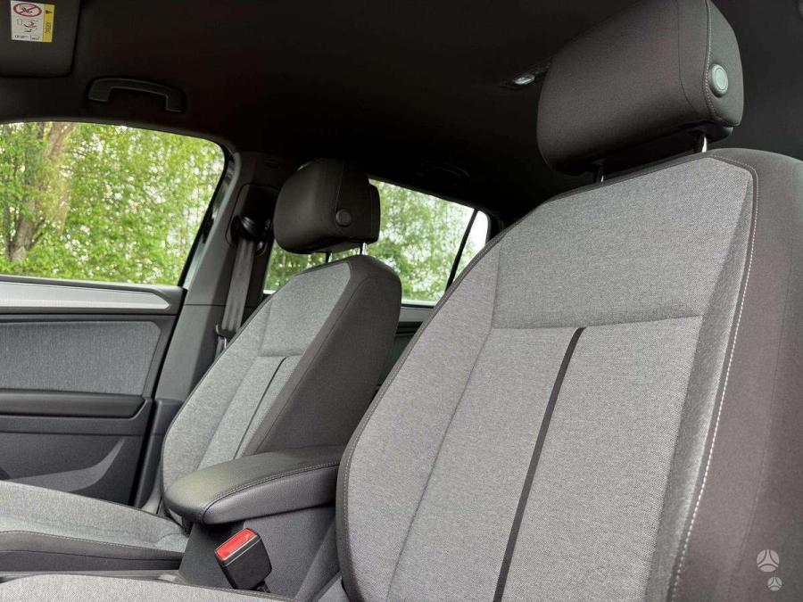Black SEAT Tarraco 2021 in Vilnius, with an engine capacity of 1.50 L and mileage of 200 thousand km for 16990 €, photo 17 on AUTOMOTO.COM.LV