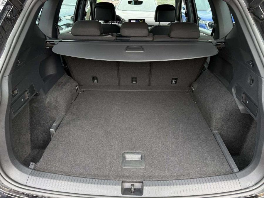 Black SEAT Tarraco 2021 in Vilnius, with an engine capacity of 1.50 L and mileage of 200 thousand km for 16990 €, photo 20 on AUTOMOTO.COM.LV
