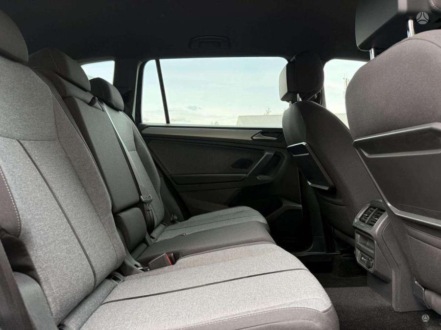 Black SEAT Tarraco 2021 in Vilnius, with an engine capacity of 1.50 L and mileage of 200 thousand km for 16990 €, photo 22 on AUTOMOTO.COM.LV