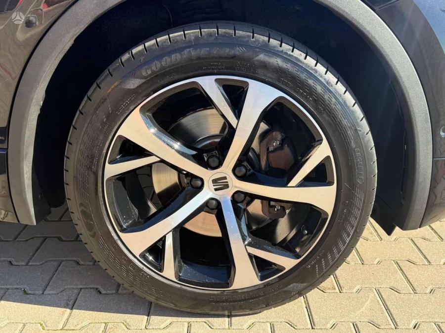 Black SEAT Tarraco 2021 in Vilnius, with an engine capacity of 1.40 L and mileage of 183 thousand km for 20000 €, photo 14 on AUTOMOTO.COM.LV