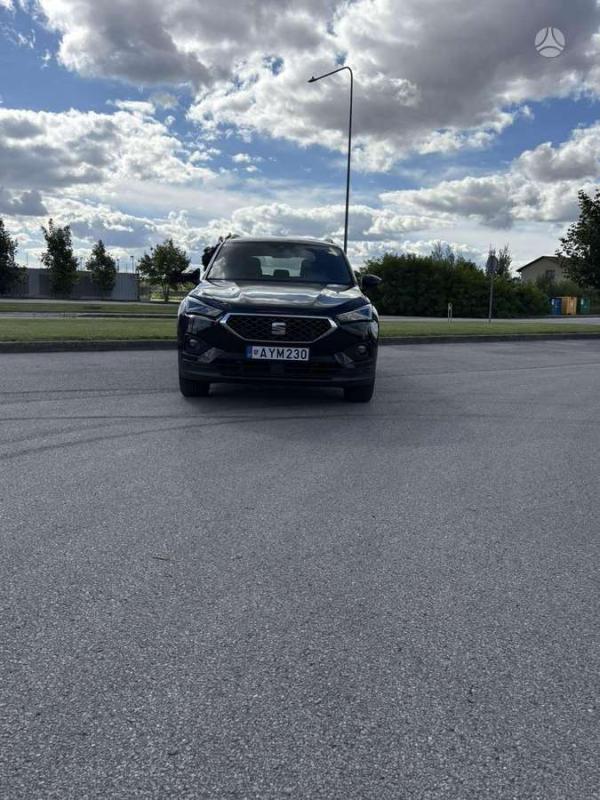 Black SEAT Tarraco 2021 in Panevezys, with an engine capacity of 1.97 L and mileage of 96 thousand km for 21500 €, photo 3 on AUTOMOTO.COM.LV