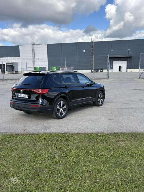 Black SEAT Tarraco 2021 in Panevezys, with an engine capacity of 1.97 L and mileage of 96 thousand km for 21500 €, photo 6 on AUTOMOTO.COM.LV