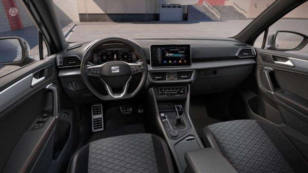 Melns SEAT Tarraco 2022 Viļņa, ar dzinēja tilpumu 1.40 L un nobraukumu 137 tūkst. km par 27850 €, foto 2 vietnē AUTOMOTO.COM.LV
