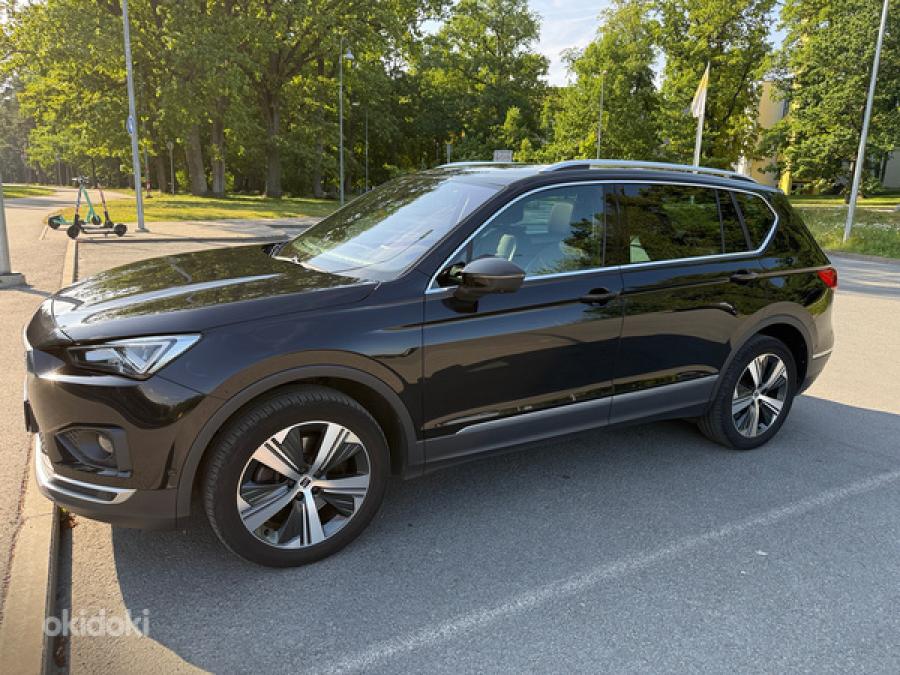 Black SEAT Tarraco 2022 in Tallinn, with an engine capacity of 2.00 L and mileage of 56 thousand km for 34000 €, photo 1 on AUTOMOTO.COM.LV