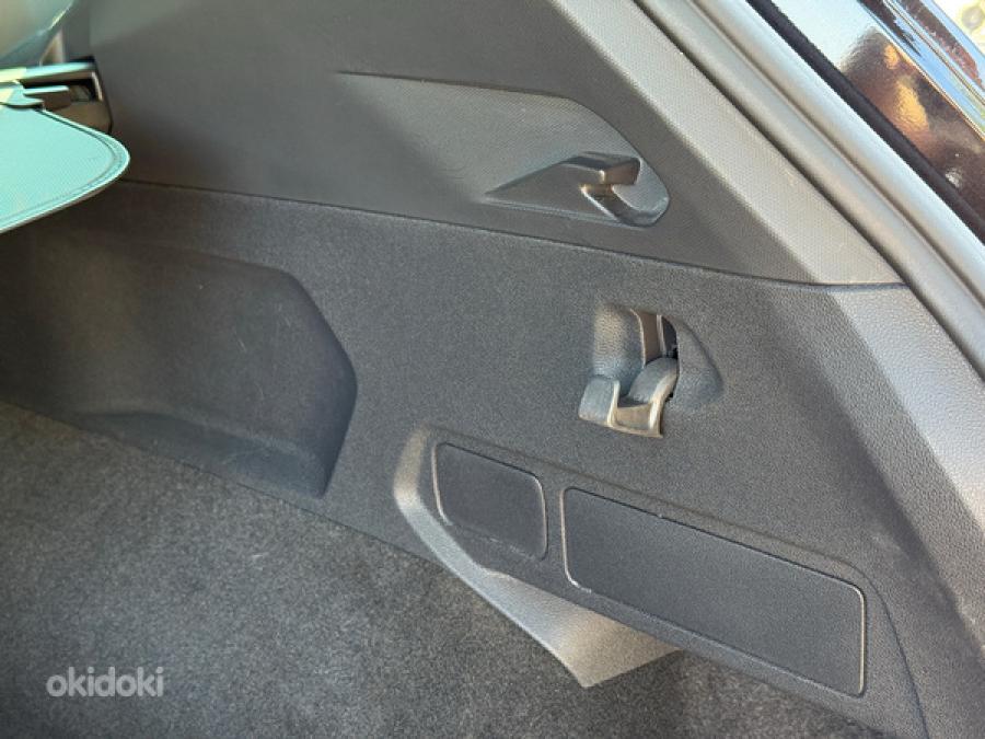 Black SEAT Tarraco 2022 in Tallinn, with an engine capacity of 2.00 L and mileage of 56 thousand km for 34000 €, photo 12 on AUTOMOTO.COM.LV