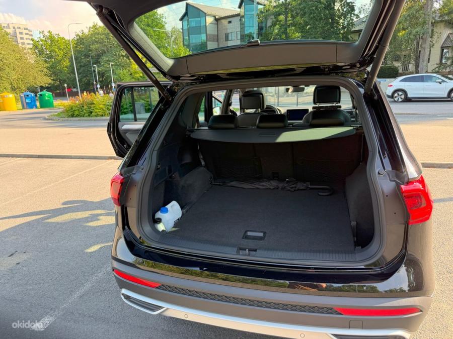 Black SEAT Tarraco 2022 in Tallinn, with an engine capacity of 2.00 L and mileage of 56 thousand km for 34000 €, photo 21 on AUTOMOTO.COM.LV