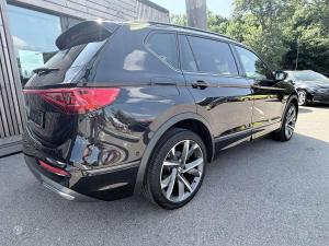 Black SEAT Tarraco 2022 in Vilnius, with an engine capacity of 1.97 L and mileage of 176 thousand km for 17800 €, photo 4 on AUTOMOTO.COM.LV