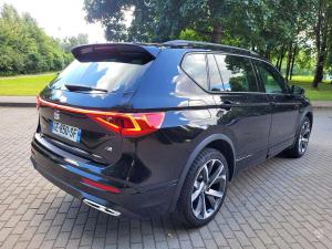Black SEAT Tarraco 2022 in Taurage, with an engine capacity of 1.97 L and mileage of 274 thousand km for 17900 €, photo 3 on AUTOMOTO.COM.LV
