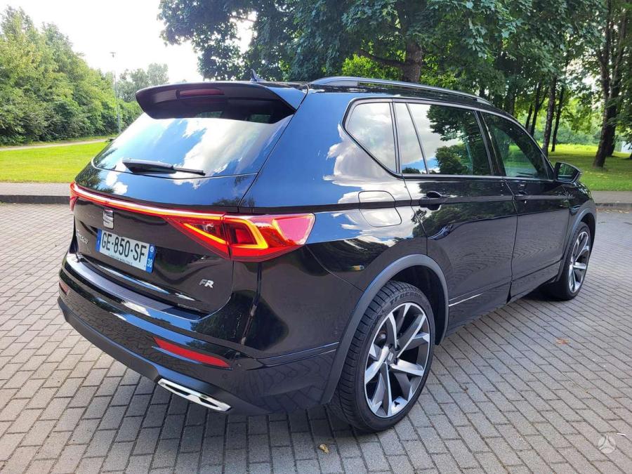 Black SEAT Tarraco 2022 in Taurage, with an engine capacity of 1.97 L and mileage of 274 thousand km for 17900 €, photo 3 on AUTOMOTO.COM.LV