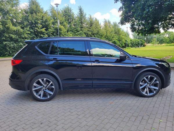 Black SEAT Tarraco 2022 in Taurage, with an engine capacity of 1.97 L and mileage of 274 thousand km for 17900 €, photo 6 on AUTOMOTO.COM.LV