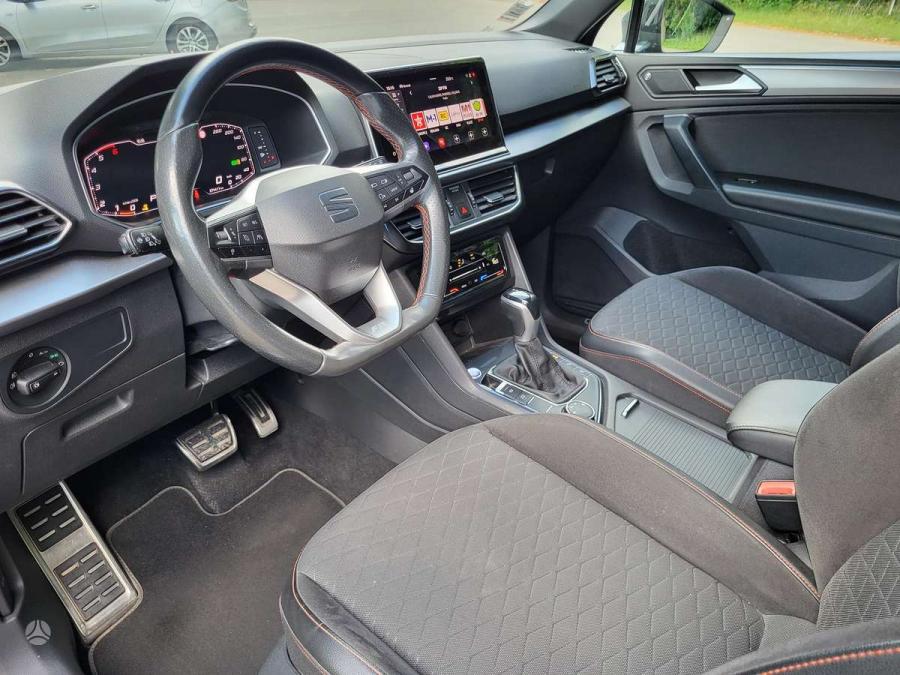 Black SEAT Tarraco 2022 in Taurage, with an engine capacity of 1.97 L and mileage of 274 thousand km for 17900 €, photo 11 on AUTOMOTO.COM.LV