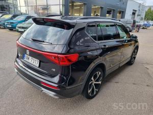 Melns SEAT Tarraco 2023 Rīga, ar dzinēja tilpumu 2.00 L un nobraukumu 92 tūkst. km par 27200 €, foto 3 vietnē AUTOMOTO.COM.LV