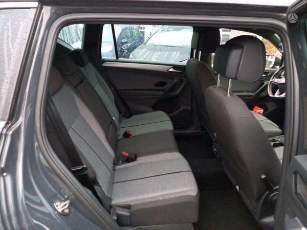 Black SEAT Tarraco 2021 in Vilnius, with an engine capacity of 1.50 L and mileage of 87 thousand km for 25349 €, photo 8 on AUTOMOTO.COM.LV