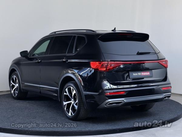 Black SEAT Tarraco 2023 in Tallinn, with an engine capacity of 1.98 L and mileage of 44 thousand km for 33900 €, photo 7 on AUTOMOTO.COM.LV