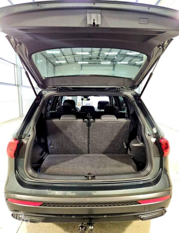 Blue SEAT Tarraco 2019 in Marijampole, with an engine capacity of 1.50 L and mileage of 317 thousand km for 12705 €, photo 5 on AUTOMOTO.COM.LV
