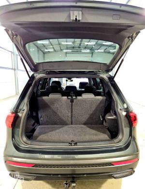 Blue SEAT Tarraco 2019 in Marijampole, with an engine capacity of 1.50 L and mileage of 317 thousand km for 12705 €, photo 6 on AUTOMOTO.COM.LV