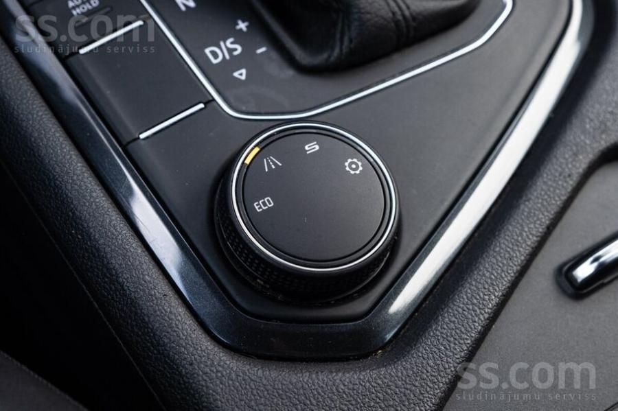 Blue SEAT Tarraco 2020 in Riga, with an engine capacity of 2.00 L and mileage of 102 thousand km for 20950 €, photo 17 on AUTOMOTO.COM.LV