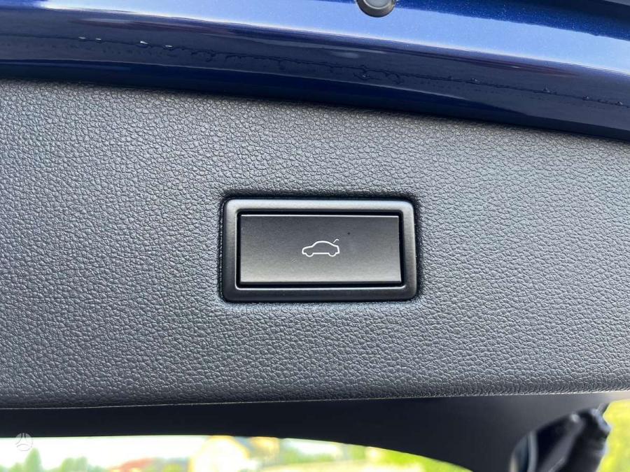 Blue SEAT Tarraco 2020 in Taurage, with an engine capacity of 1.97 L and mileage of 240 thousand km for 18300 €, photo 13 on AUTOMOTO.COM.LV