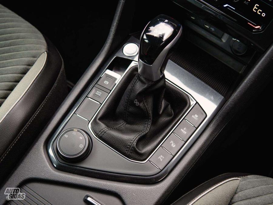 SEAT Tarraco 2023 in Marijampole, with an engine capacity of 1.40 L and mileage of 170 thousand km for 20450 €, photo 23 on AUTOMOTO.COM.LV