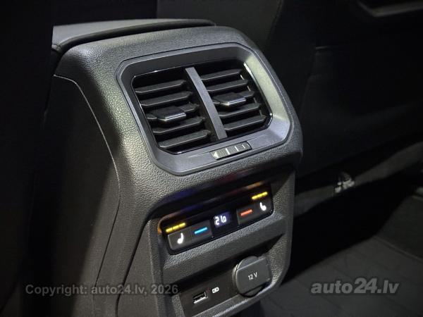 Green SEAT Tarraco 2019 in Tallinn, with an engine capacity of 2.00 L and mileage of 125 thousand km for 21900 €, photo 9 on AUTOMOTO.COM.LV