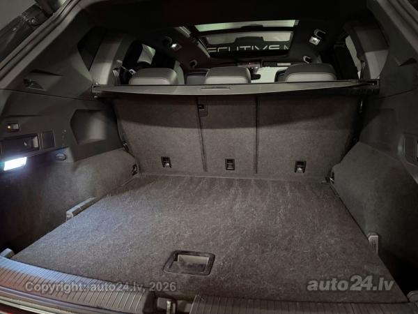 Green SEAT Tarraco 2019 in Tallinn, with an engine capacity of 2.00 L and mileage of 125 thousand km for 21900 €, photo 10 on AUTOMOTO.COM.LV