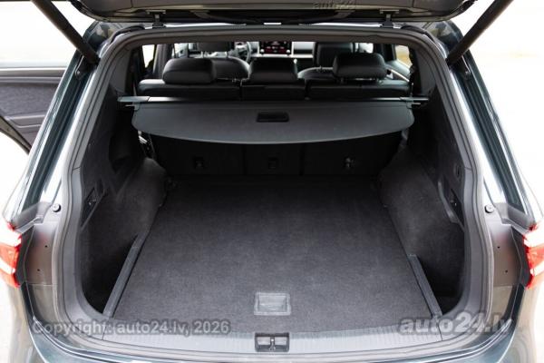 Green SEAT Tarraco 2019 in Tallinn, with an engine capacity of 2.00 L and mileage of 130 thousand km for 19500 €, photo 9 on AUTOMOTO.COM.LV