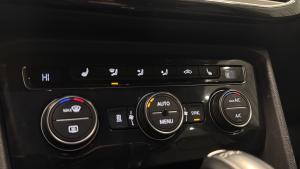 Grey SEAT Tarraco 2019 in Riga, with an engine capacity of 2.00 L and mileage of 158 thousand km for 19990 €, photo 14 on AUTOMOTO.COM.LV