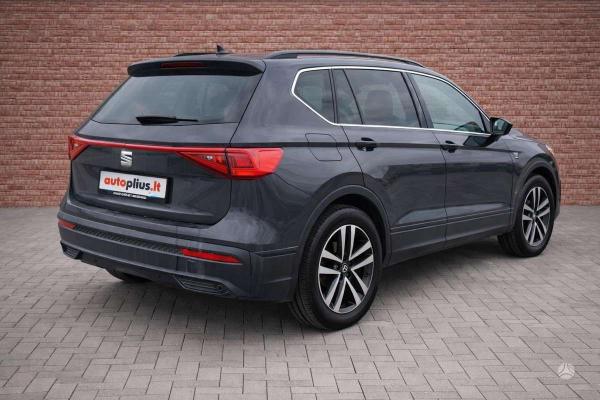 Grey SEAT Tarraco 2021 in Marijampole, with an engine capacity of 1.97 L and mileage of 172 thousand km for 21054 €, photo 2 on AUTOMOTO.COM.LV