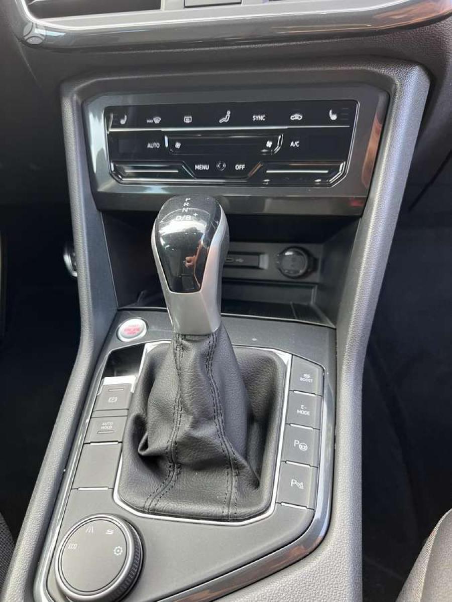 Grey SEAT Tarraco 2021 in Kaunas, with an engine capacity of 1.40 L and mileage of 47 thousand km for 22950 €, photo 38 on AUTOMOTO.COM.LV