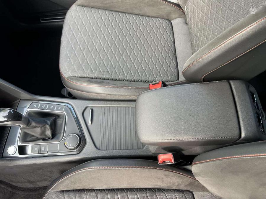 Grey SEAT Tarraco 2021 in Kaunas, with an engine capacity of 1.40 L and mileage of 47 thousand km for 22950 €, photo 40 on AUTOMOTO.COM.LV