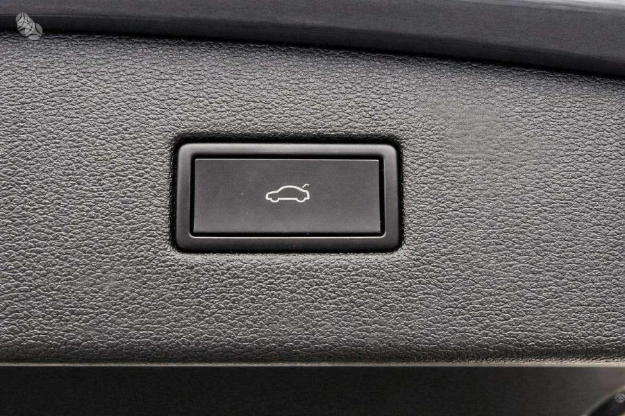 Grey SEAT Tarraco 2021 in Marijampole, with an engine capacity of 1.97 L and mileage of 172 thousand km for 20812 €, photo 23 on AUTOMOTO.COM.LV