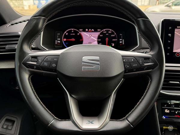 Grey SEAT Tarraco 2021 in Kaunas, with an engine capacity of 1.40 L and mileage of 202 thousand km for 18500 €, photo 8 on AUTOMOTO.COM.LV