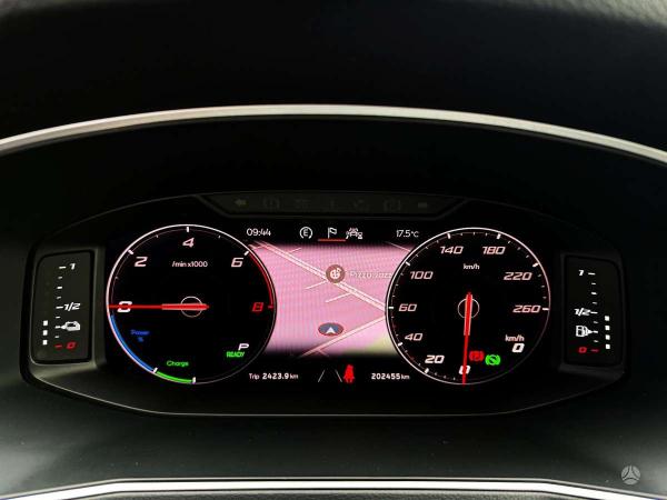 Grey SEAT Tarraco 2021 in Kaunas, with an engine capacity of 1.40 L and mileage of 202 thousand km for 18500 €, photo 9 on AUTOMOTO.COM.LV