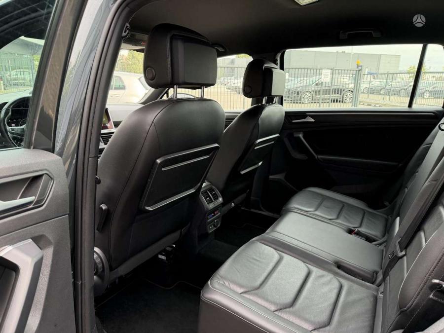 Grey SEAT Tarraco 2021 in Kaunas, with an engine capacity of 1.40 L and mileage of 202 thousand km for 18500 €, photo 16 on AUTOMOTO.COM.LV