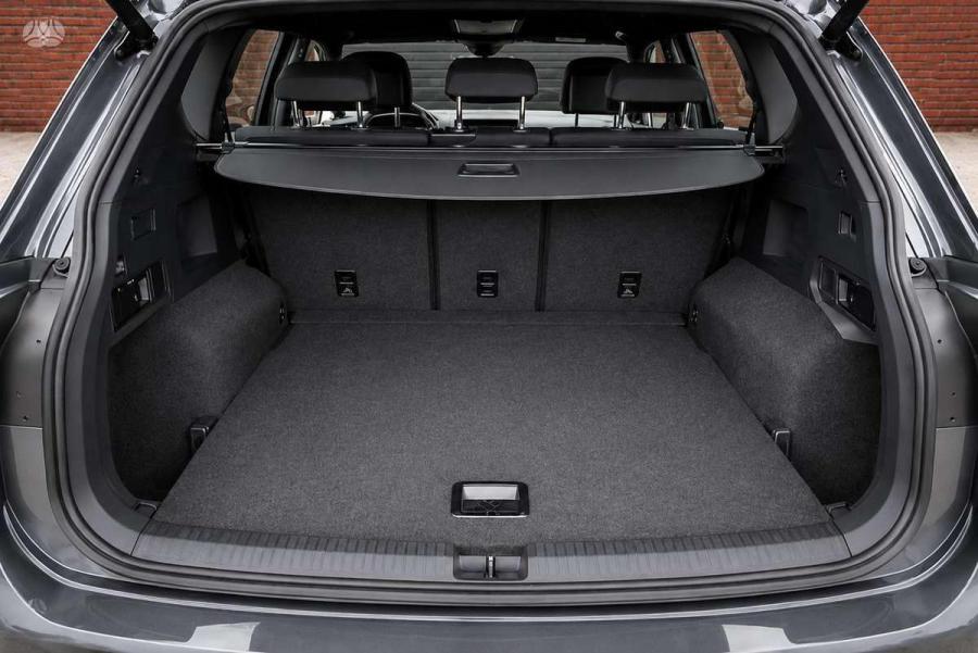 Pelēks SEAT Tarraco 2021 Marijampole, ar dzinēja tilpumu 1.97 L un nobraukumu 172 tūkst. km par 20569 €, foto 21 vietnē AUTOMOTO.COM.LV