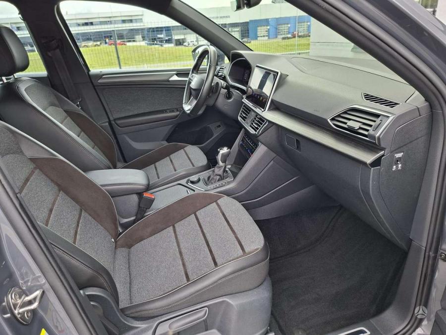 Grey SEAT Tarraco 2022 in Vilnius, with an engine capacity of 1.97 L and mileage of 203 thousand km for 21000 €, photo 9 on AUTOMOTO.COM.LV