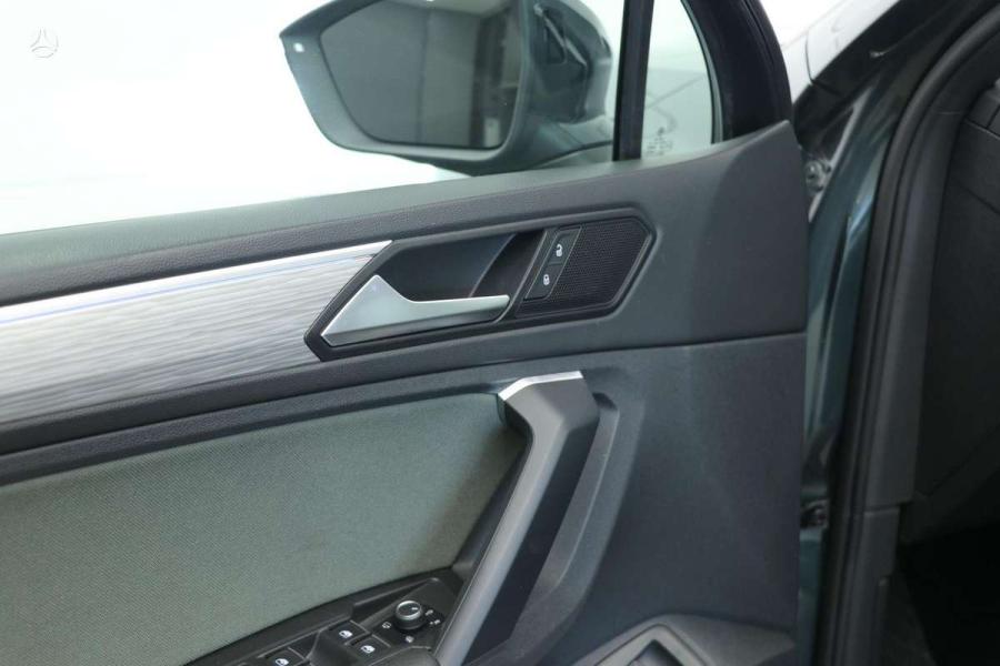 Grey SEAT Tarraco 2022 in Vilnius, with an engine capacity of 1.40 L and mileage of 190 thousand km for 18790 €, photo 19 on AUTOMOTO.COM.LV