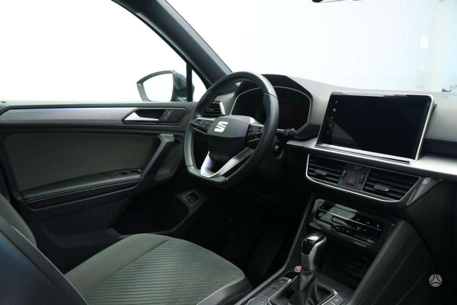 Grey SEAT Tarraco 2022 in Vilnius, with an engine capacity of 1.40 L and mileage of 190 thousand km for 18790 €, photo 34 on AUTOMOTO.COM.LV