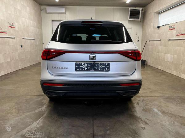Pelēks SEAT Tarraco 2022 Marijampole, ar dzinēja tilpumu 1.50 L un nobraukumu 16 tūkst. km par 19844 €, foto 5 vietnē AUTOMOTO.COM.LV
