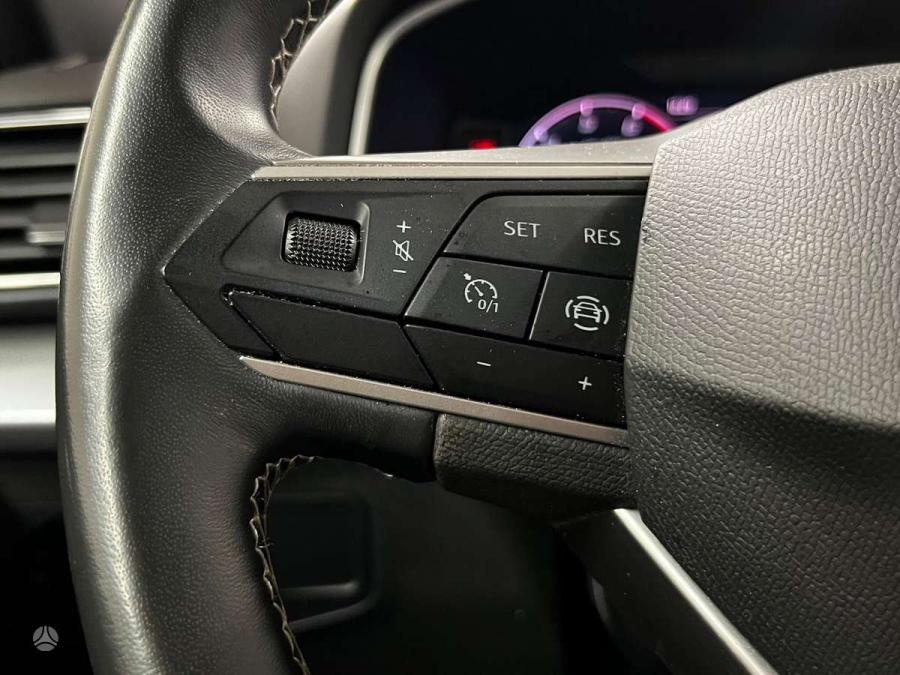 Grey SEAT Tarraco 2022 in Marijampole, with an engine capacity of 1.50 L and mileage of 16 thousand km for 19844 €, photo 13 on AUTOMOTO.COM.LV