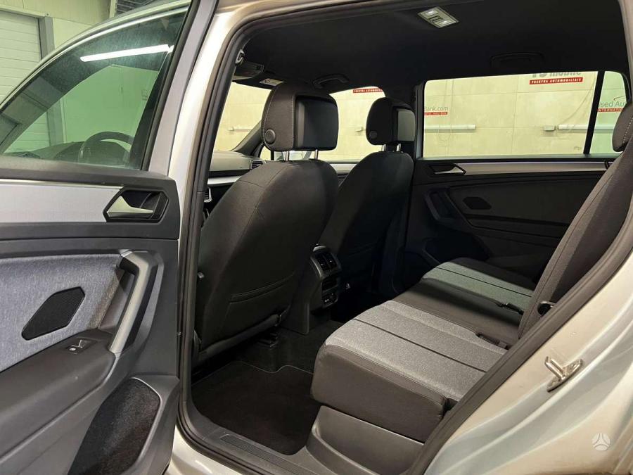 Grey SEAT Tarraco 2022 in Marijampole, with an engine capacity of 1.50 L and mileage of 16 thousand km for 19844 €, photo 14 on AUTOMOTO.COM.LV